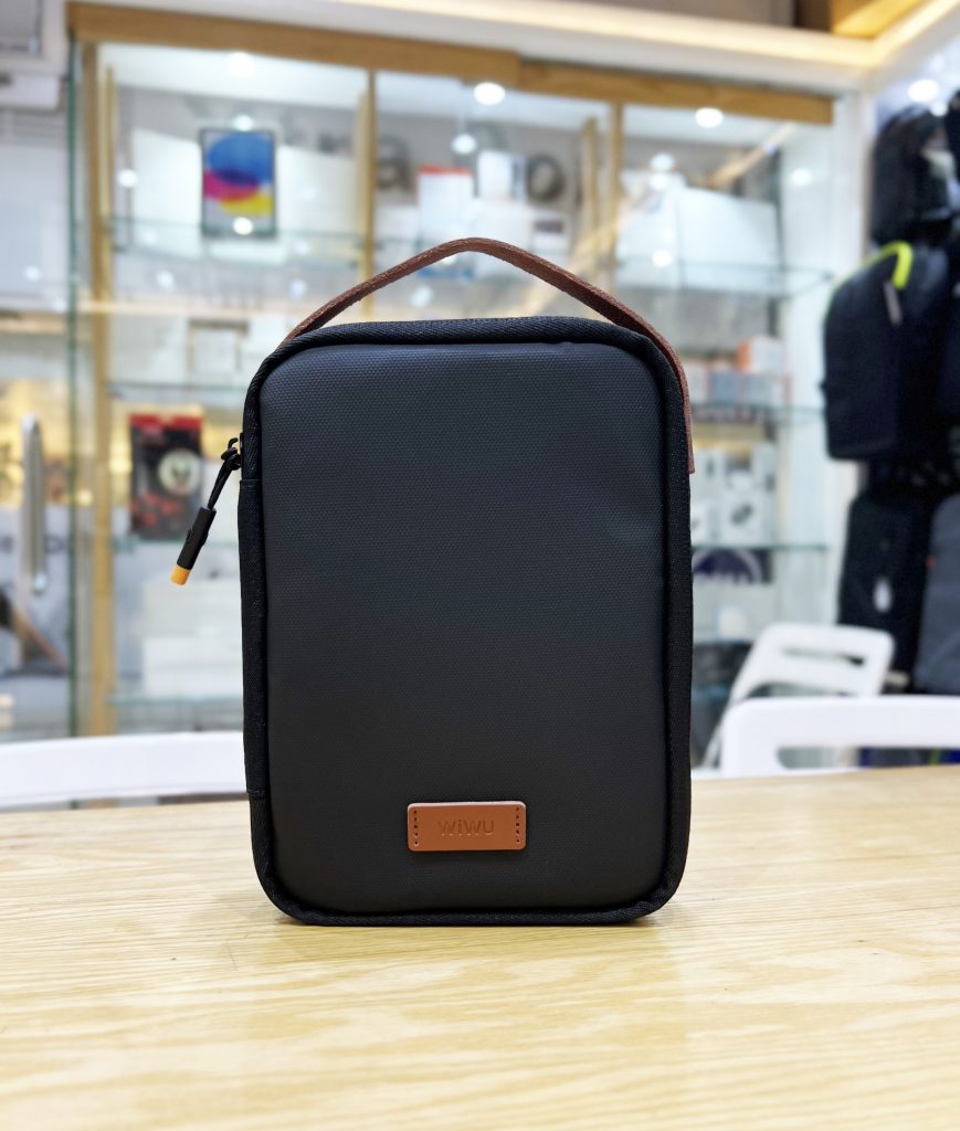 WiWU Minimal Tech Pouch Price in Pakistan – WiWU Pakistan